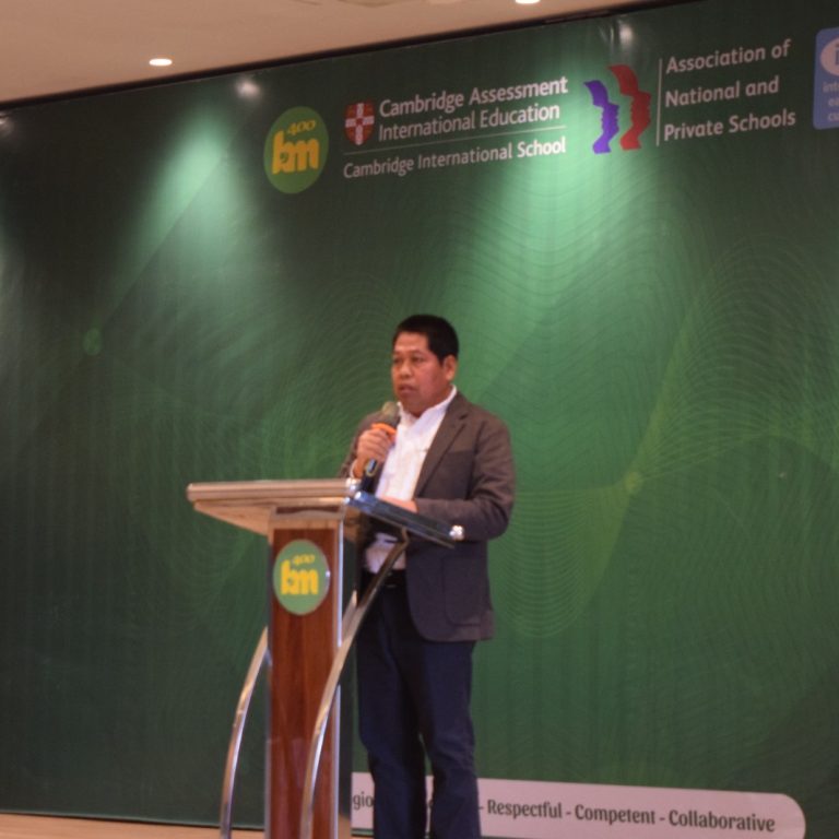 Town Hall Meeting 2025 BM 400 Soroti Kepemimpinan Transformatif ...